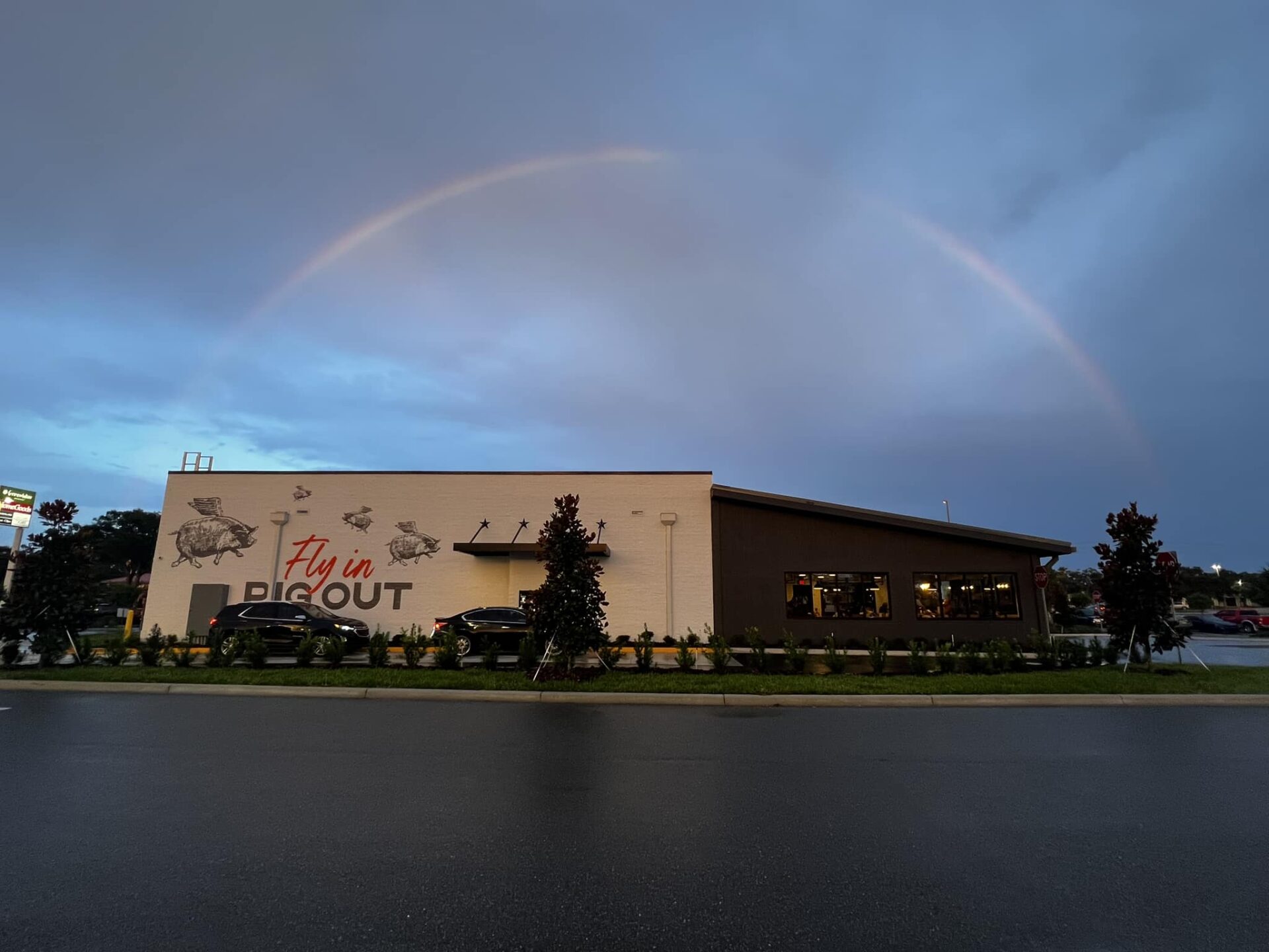 4R Restaurant Group - 4 Rivers Smokehouse